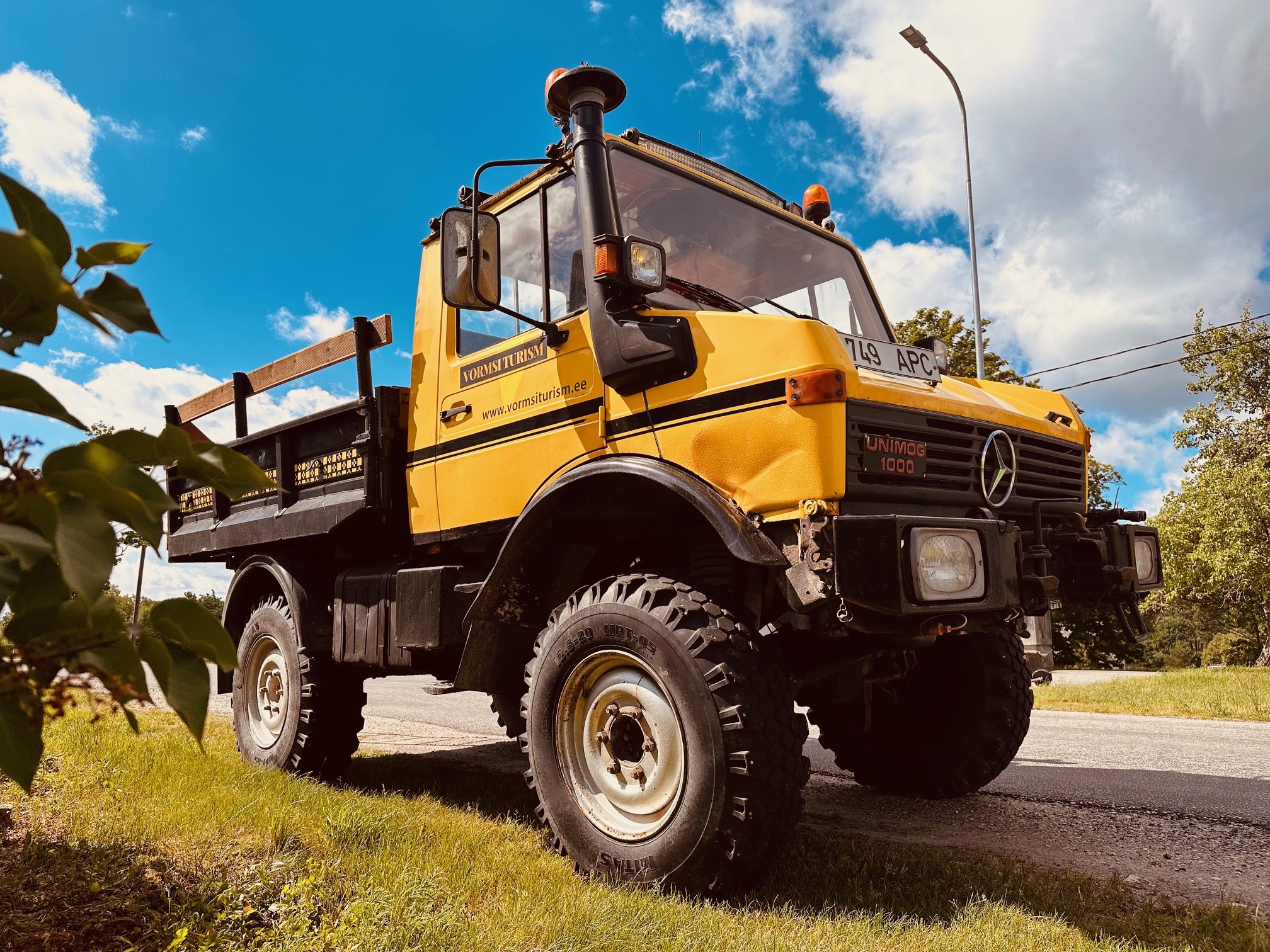 Kastiauto tuurid giidiga - Vormsi